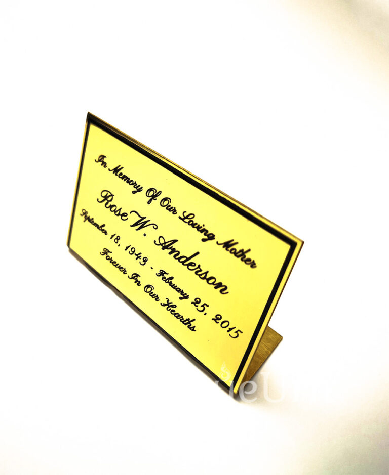 The Engraved Name-Plate Tags - L-ShapedStand - UniqueUrn